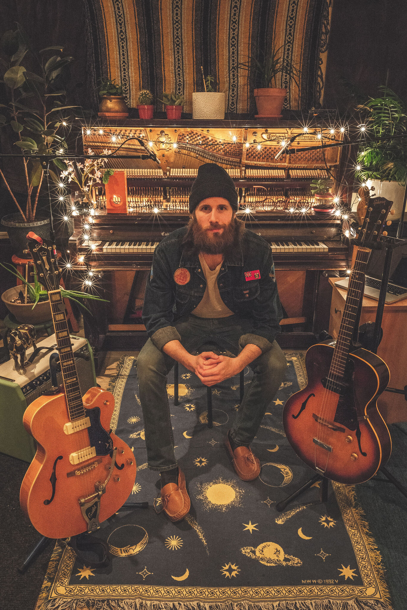 Lorette artist weathers pandemic with songs, photography – The Carillon