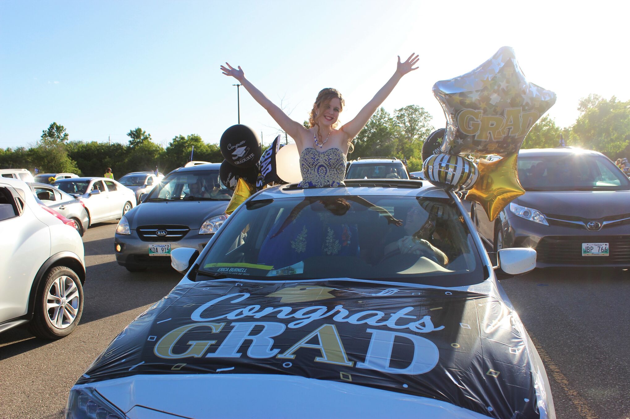 SRSS celebrates another drive-in grad ceremony – The Carillon