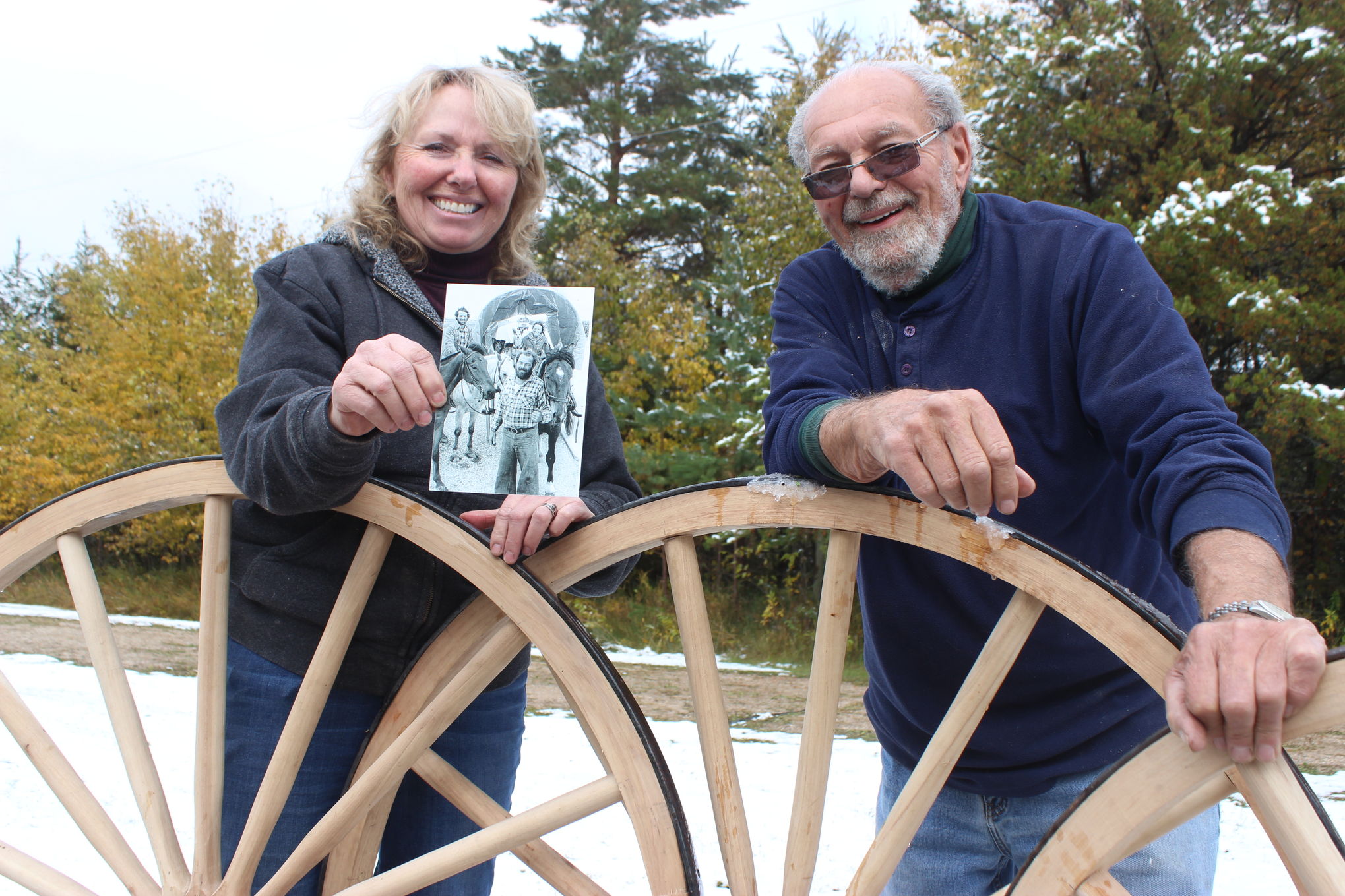 Wheelwright helps couple’s wagon roll on – The Carillon