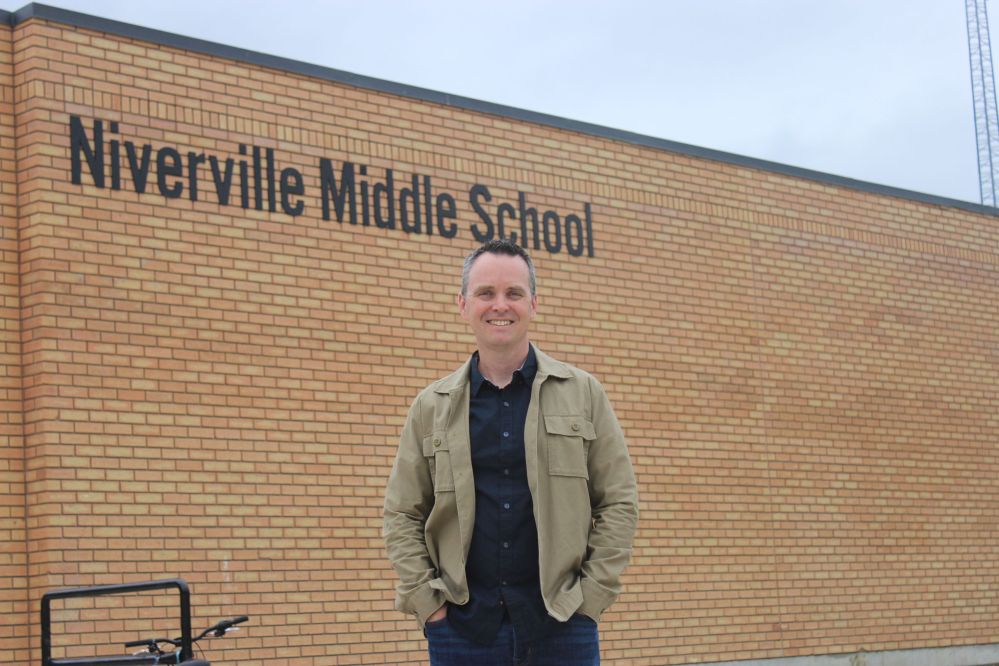 Cumming named principal of Niverville Middle School – The Carillon