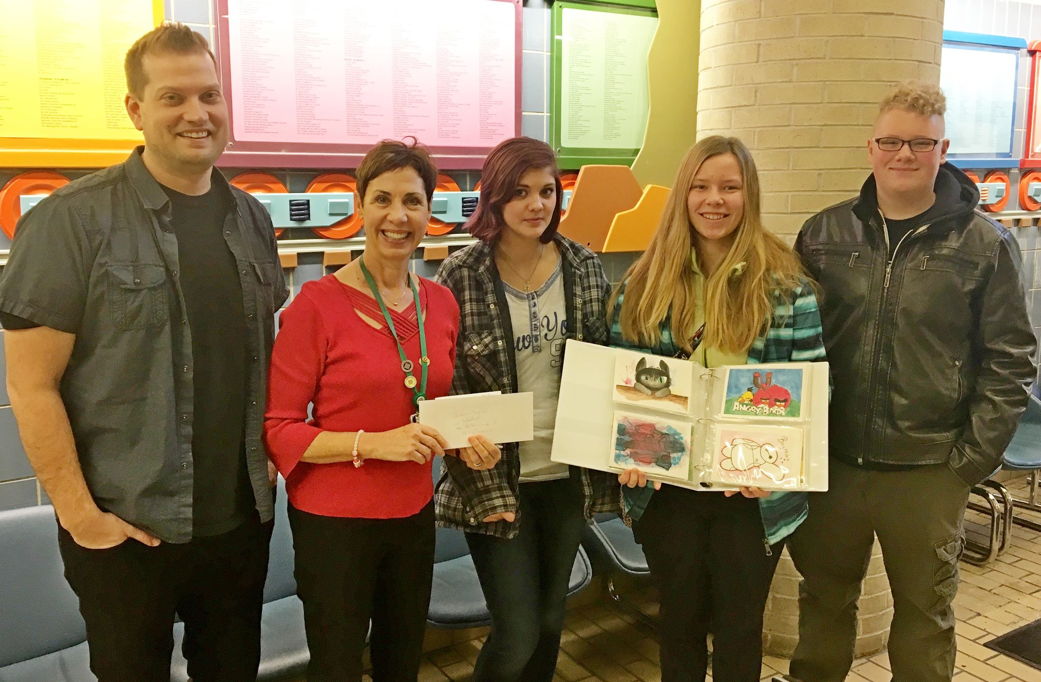 SRSS artists learn value of anonymity – The Carillon