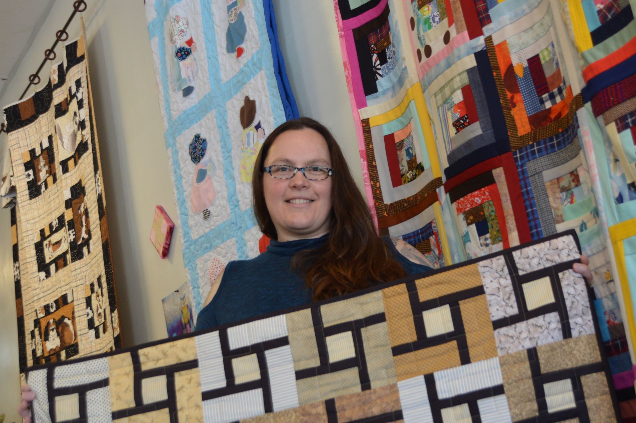 Quilting project looks to warm lives – The Carillon