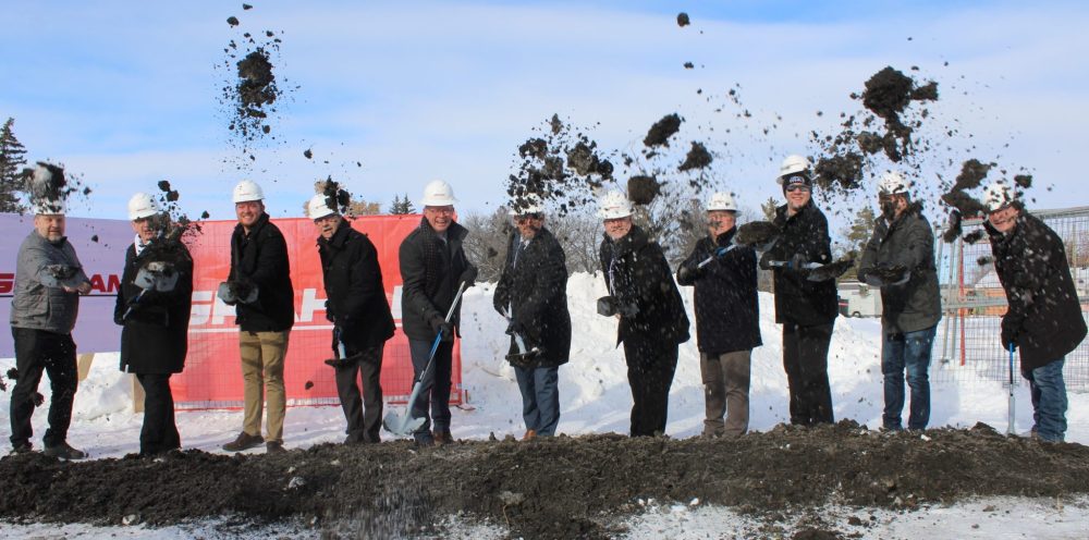 Sod turned on Southeast Event Centre – The Carillon