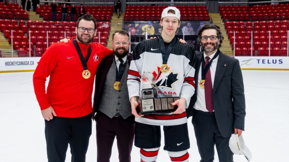 Nighthawks celebrate junior A gold medals – The Carillon