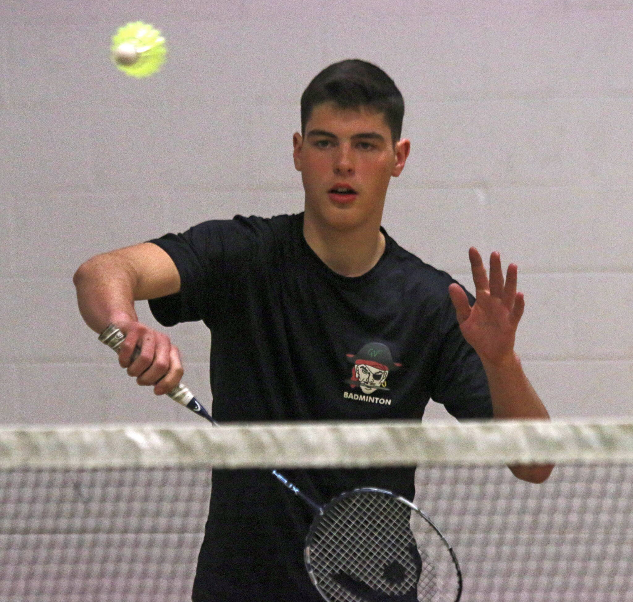 Badminton season reaching crescendo – The Carillon