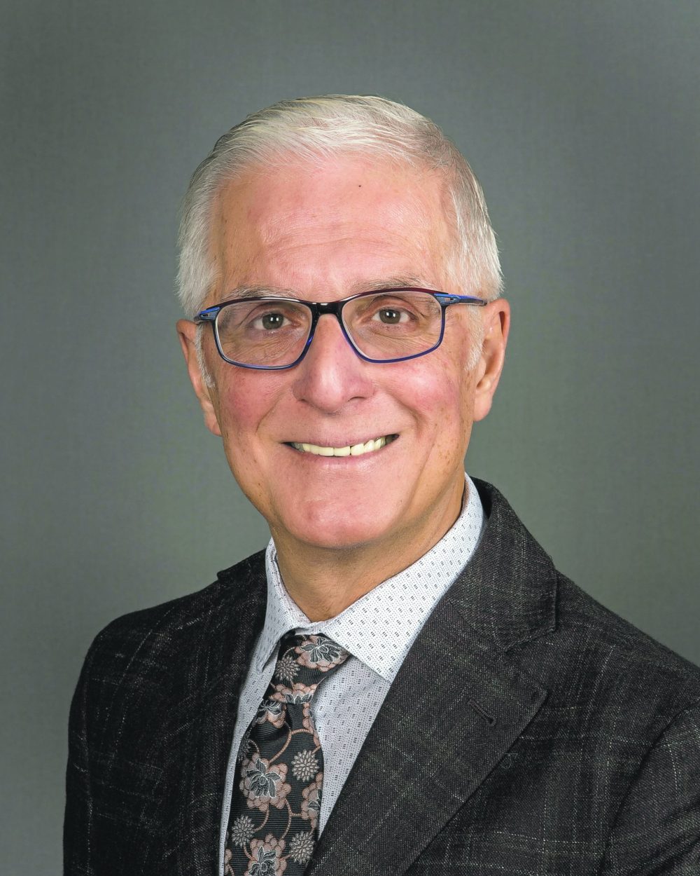 Altomare calls HSD trustees on the carpet – The Carillon