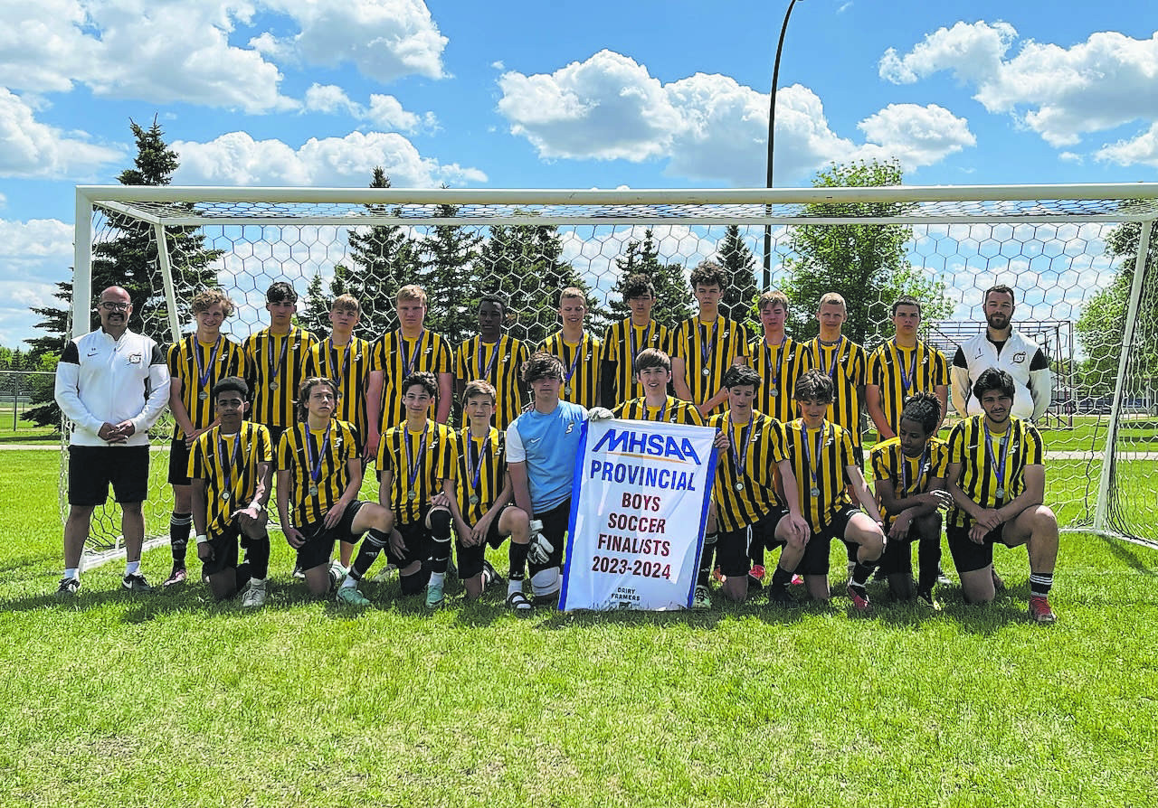 SRSS boys soccer team reaches provincial final – The Carillon
