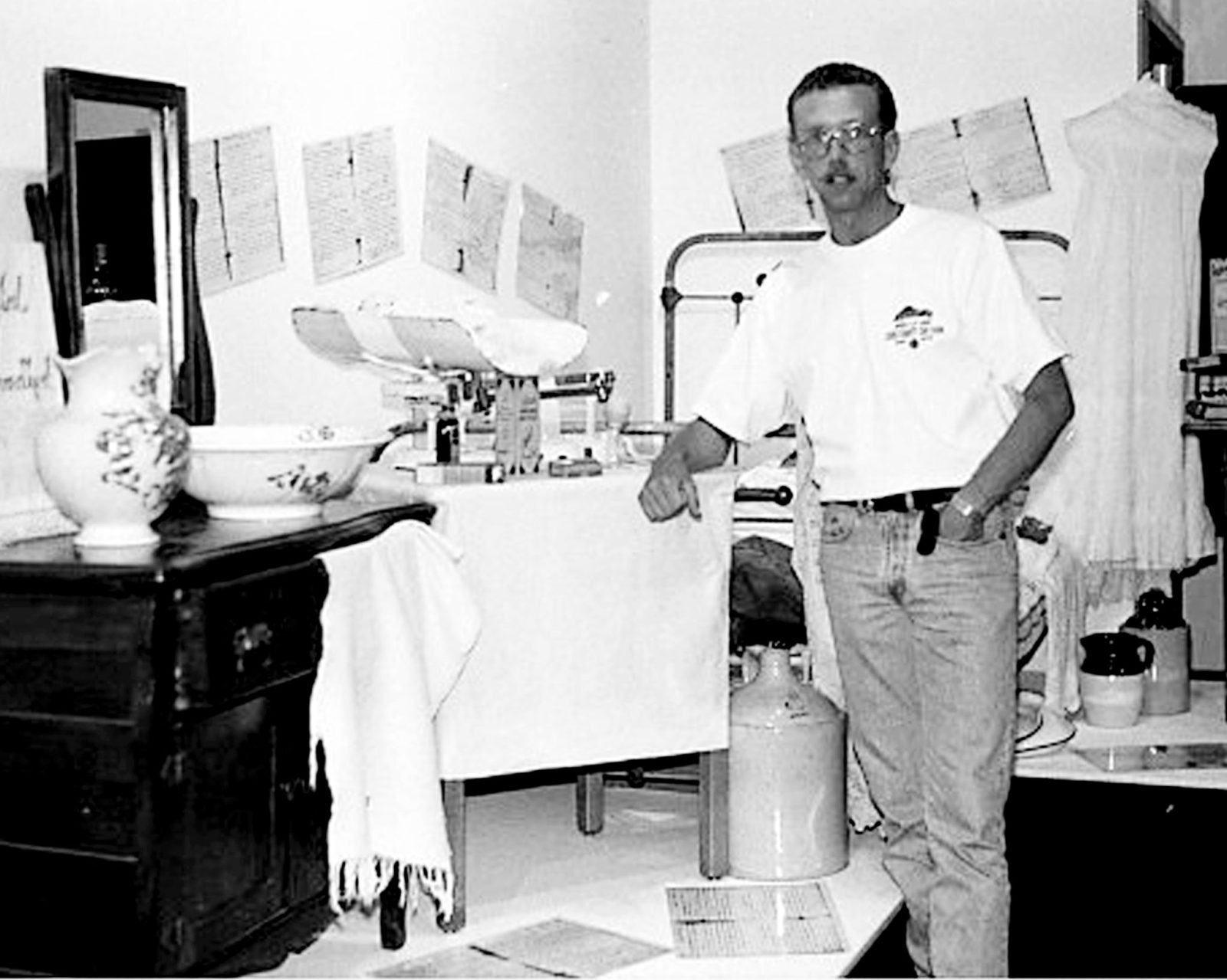 COLUMN: Carillon Flashback July 20, 1998 – Schilstra exhibit at MHV ...